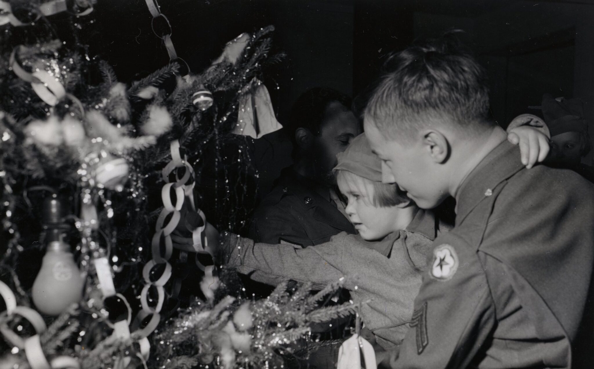 Eighty Years Ago – Christmas at War, December 1943 - Casemate Publishers