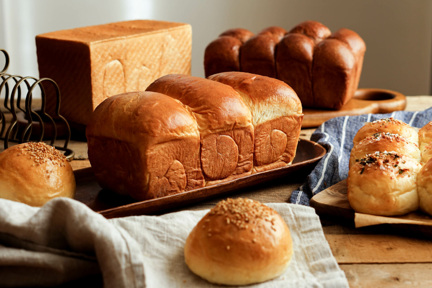 Mooncakes and Milk Bread - Harper Horizon