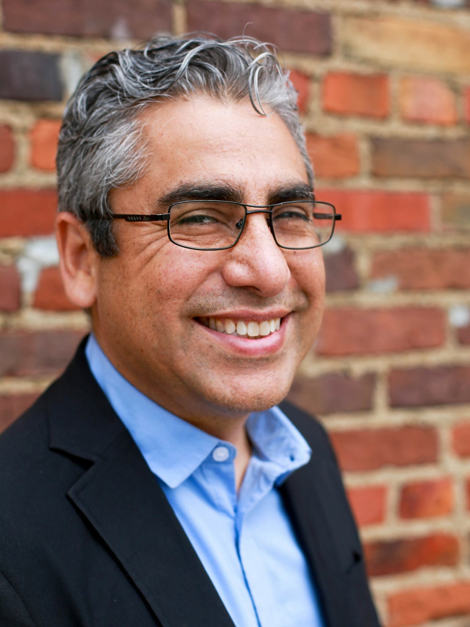 Gabriel Aviles named vice president of marketing for HarperCollins ...