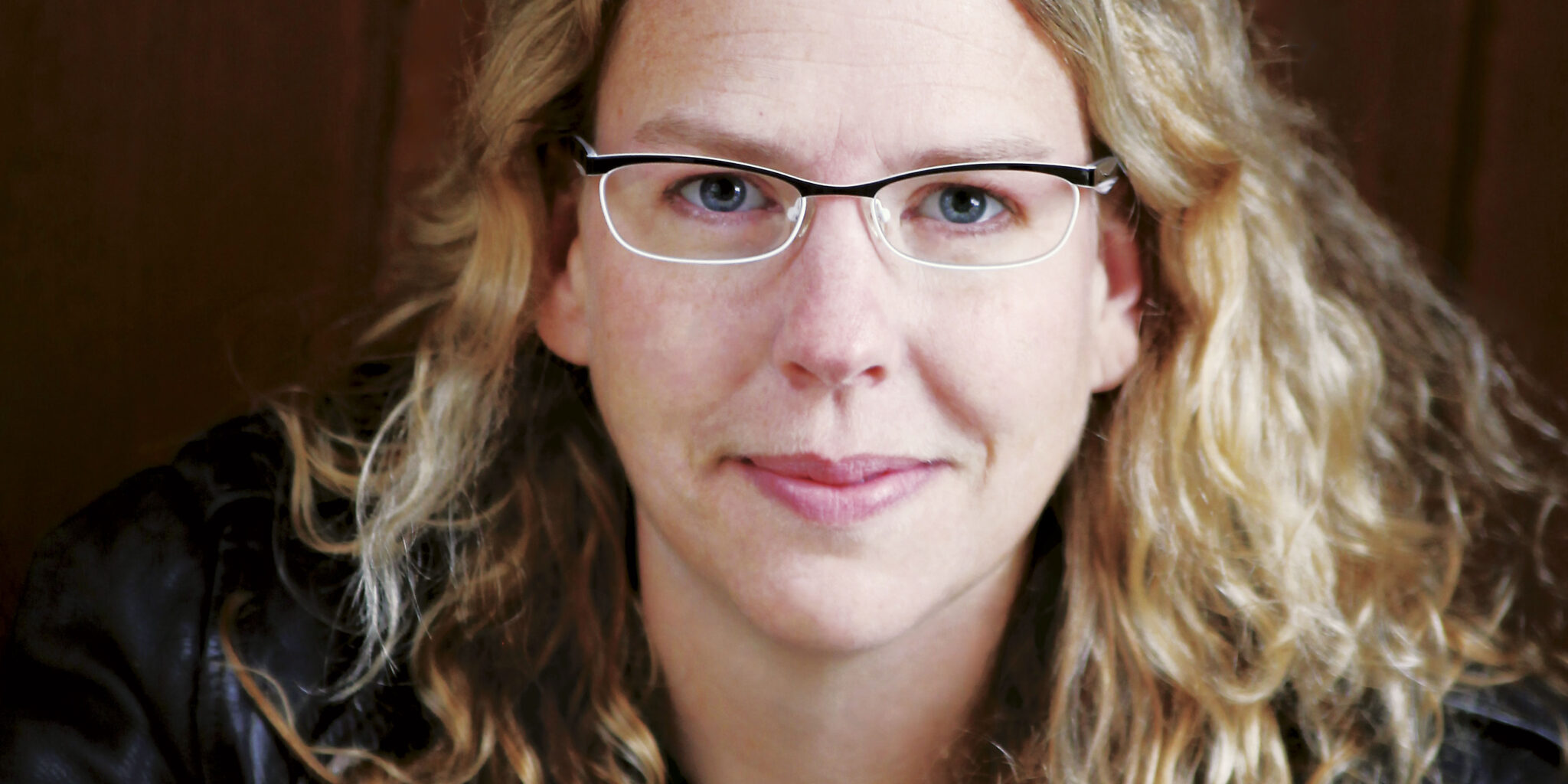 Meet the Author: Helena Fox! - Penguin Teen