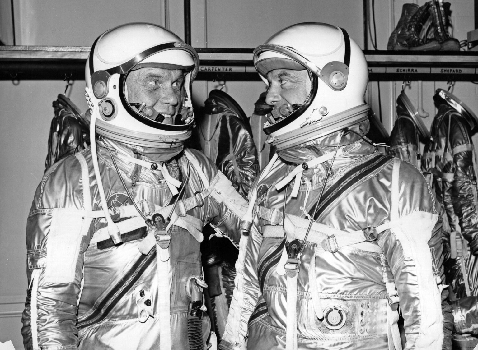 New Photo Book Gives Unpublished View into Project Mercury and America ...