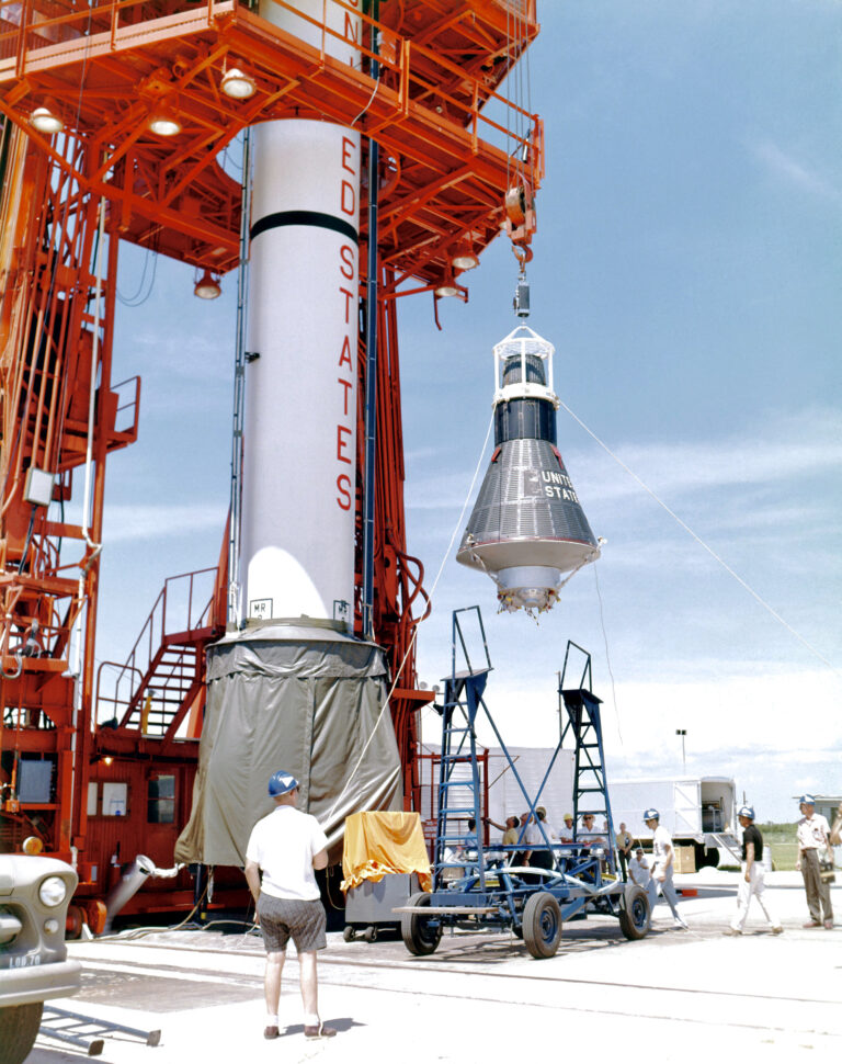 New Photo Book Gives Unpublished View into Project Mercury and America ...
