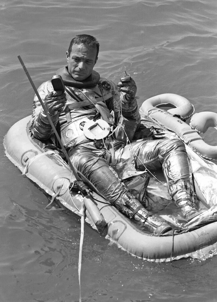 New Photo Book Gives Unpublished View into Project Mercury and America ...