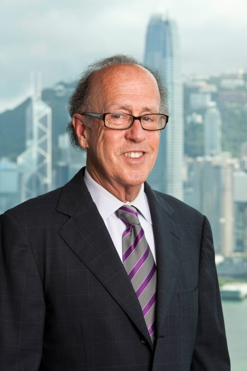 Modern architecture, on holiday - Yale University Press