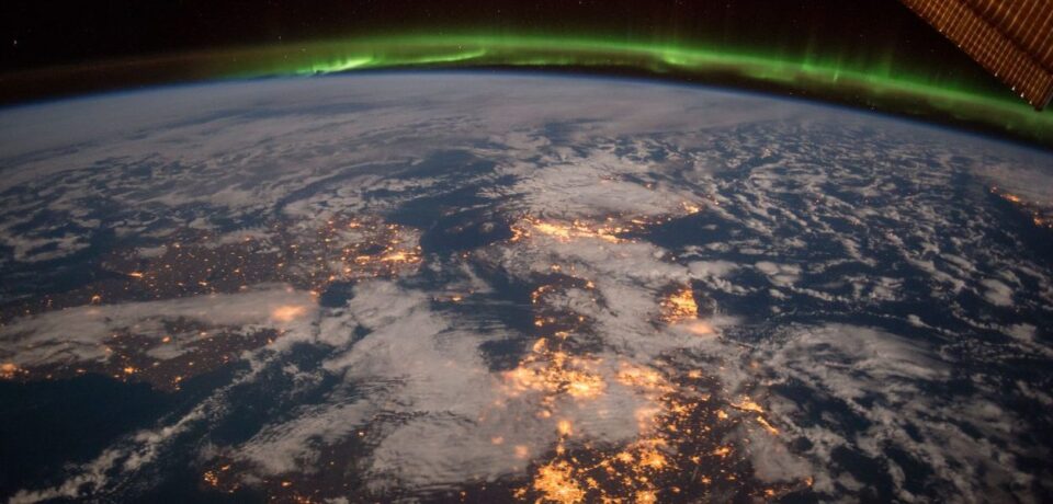 Nine Steps to a Sustainable Future - Yale University Press