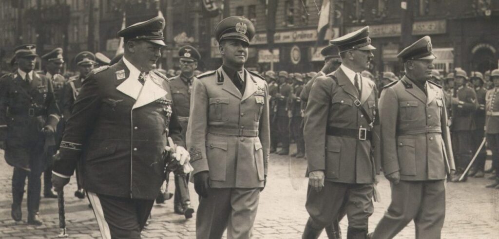 Hitler on History - Yale University Press