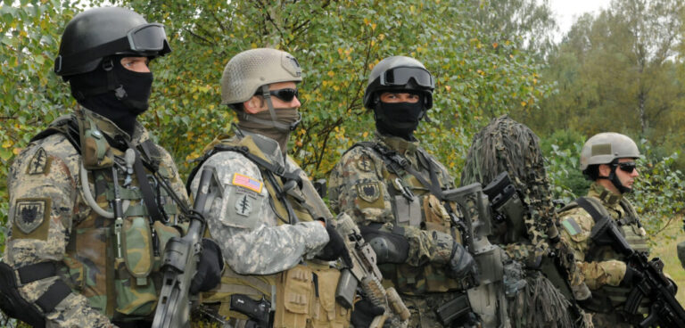 Behind the Scenes of U.S. Special Operations - Yale University Press