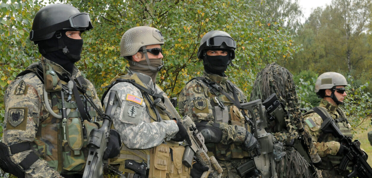 Behind the Scenes of U.S. Special Operations - Yale University Press