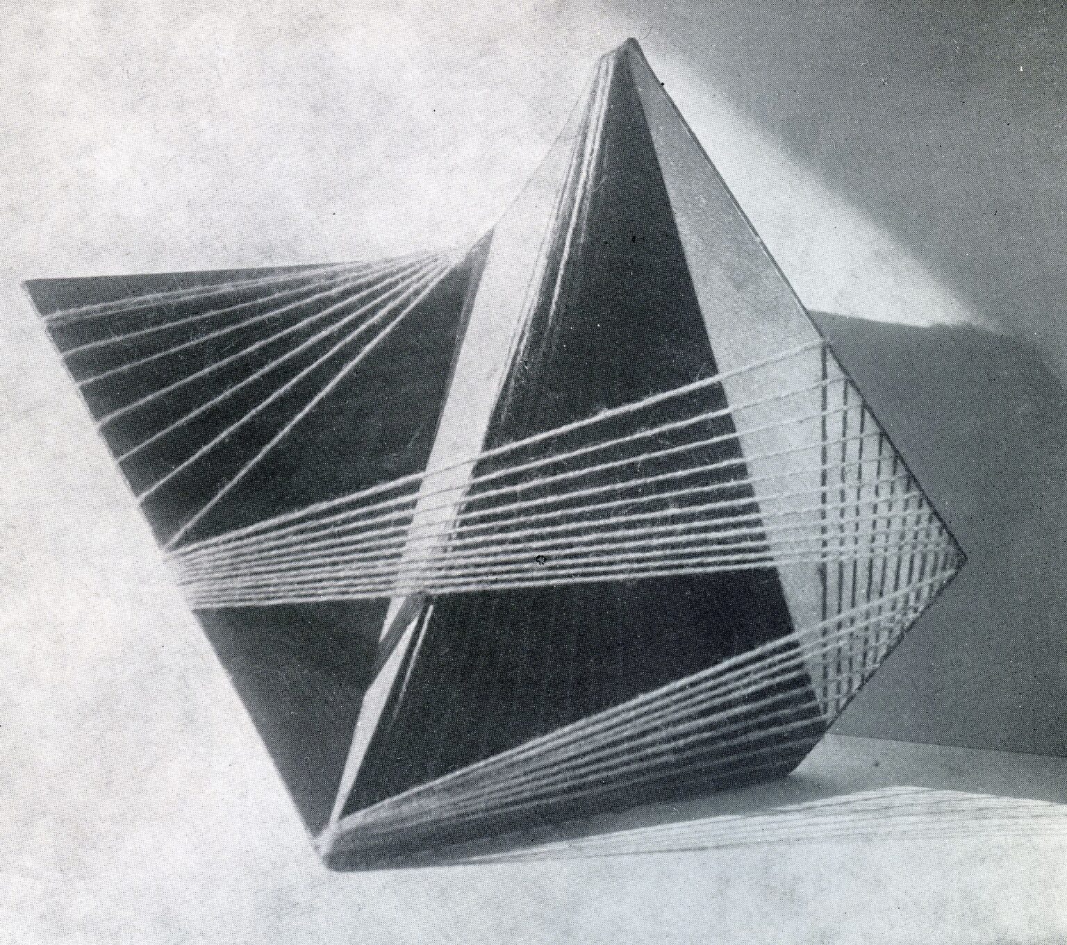 Italian Futurism and Avant-Garde Sculpture - Yale University Press